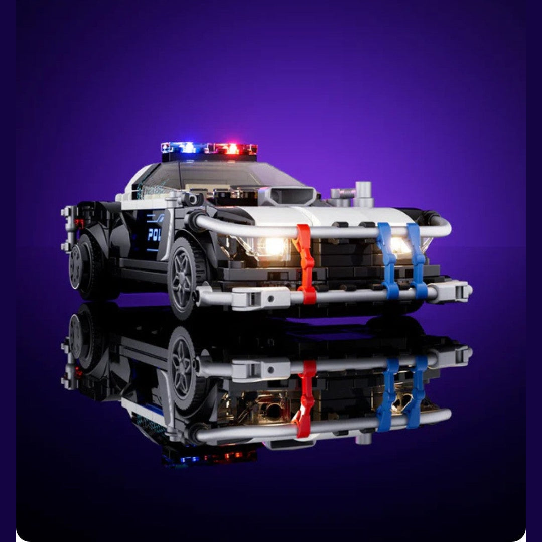 Cyberpunk Police Patrol Car - Neon-Streifenwagen – HeidelStein